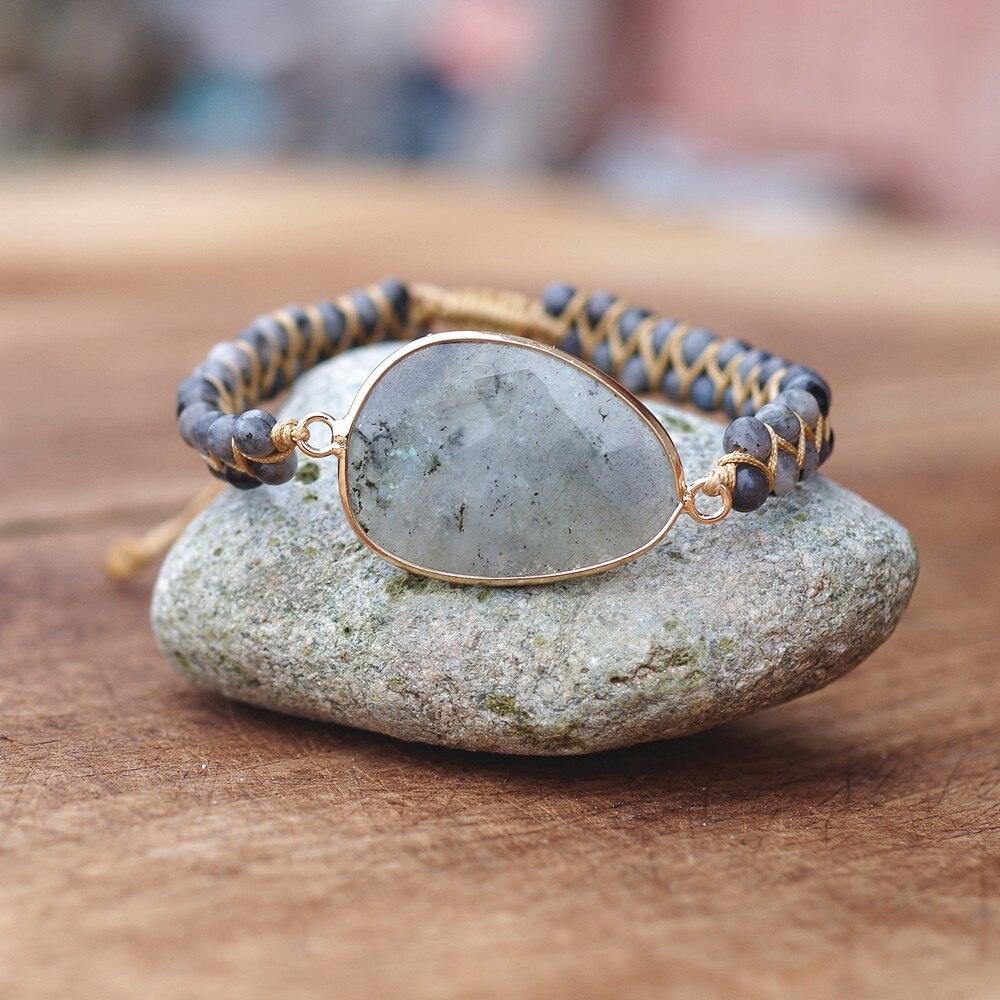 Gross Labradorite Essence Bracelet